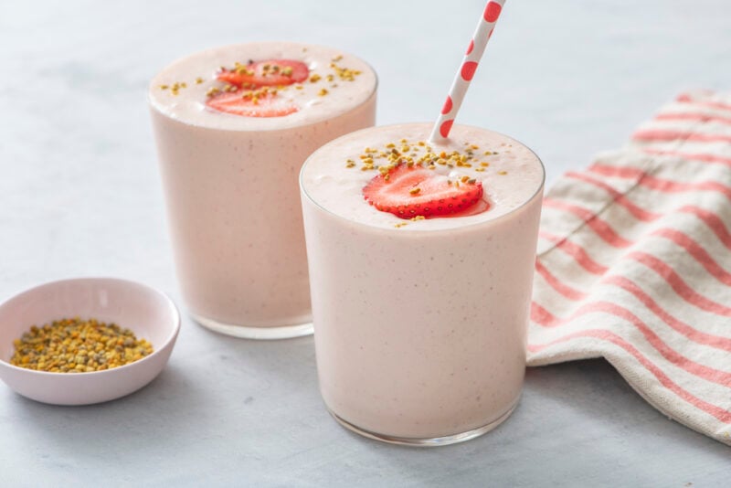 Strawberry Peach Smoothie - Weelicious